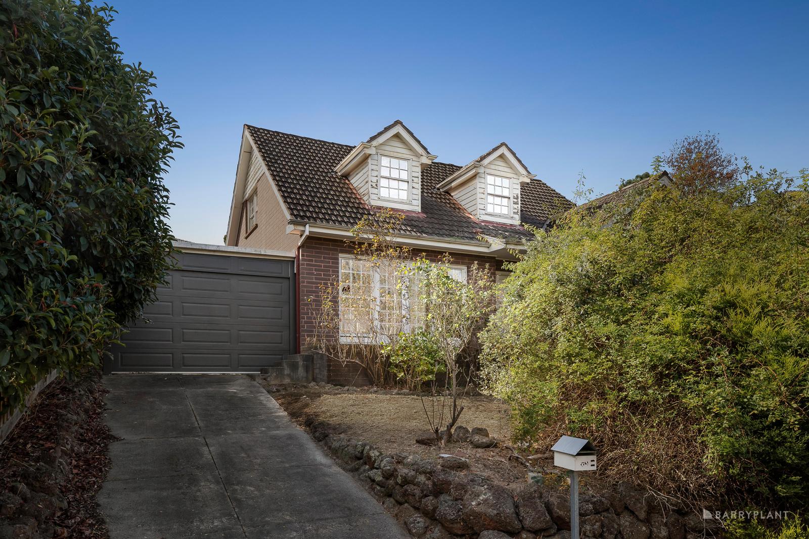 69 Golden Way, Bulleen, VIC 3105 - Sold