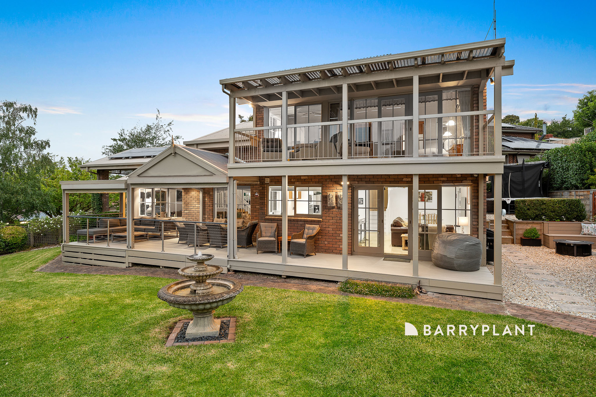 7 Bettina Court, Berwick, VIC 3806 - Sold