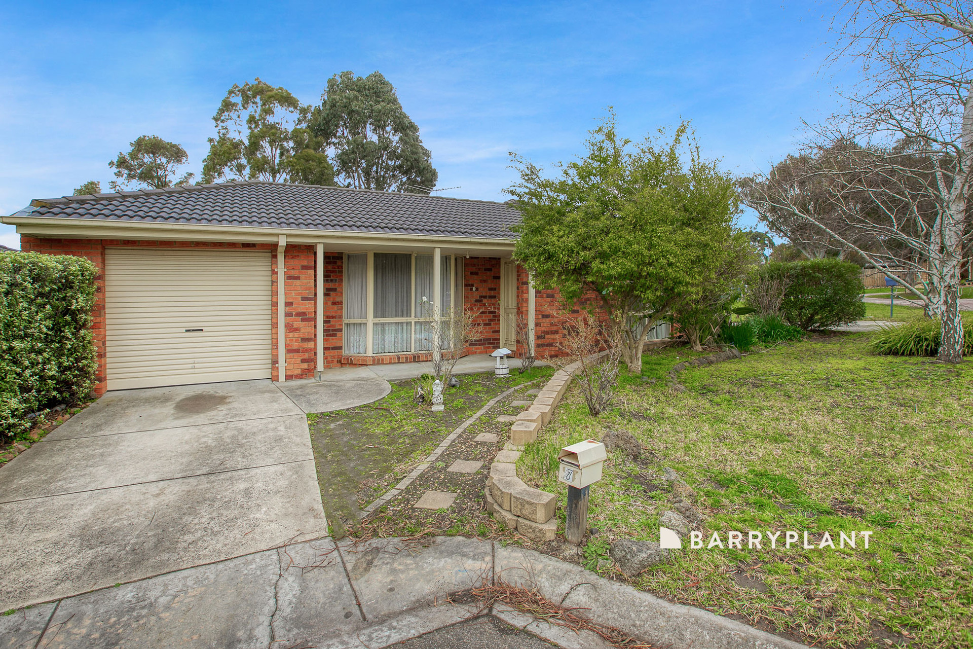 7 Gus Court, Pakenham, VIC 3810 - Sold