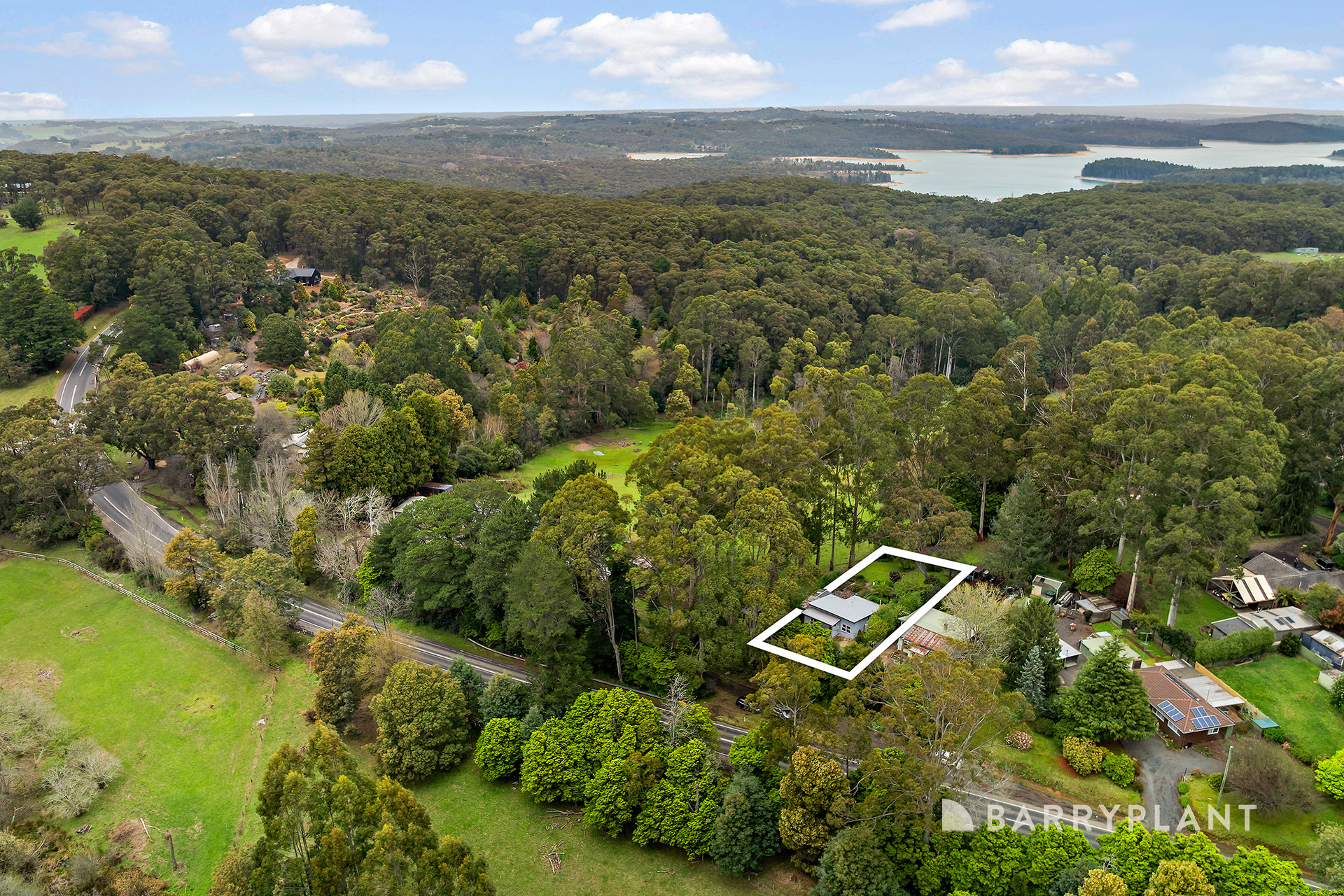 76 Beaconsfield Emerald Road, Emerald, VIC 3782 - Sold