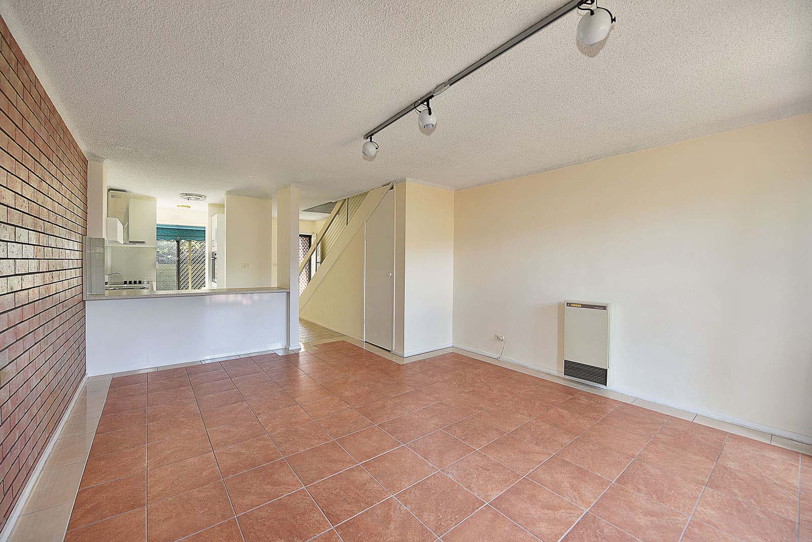 8/57 Buckley St, Moonee Ponds, VIC 3039 - Leased