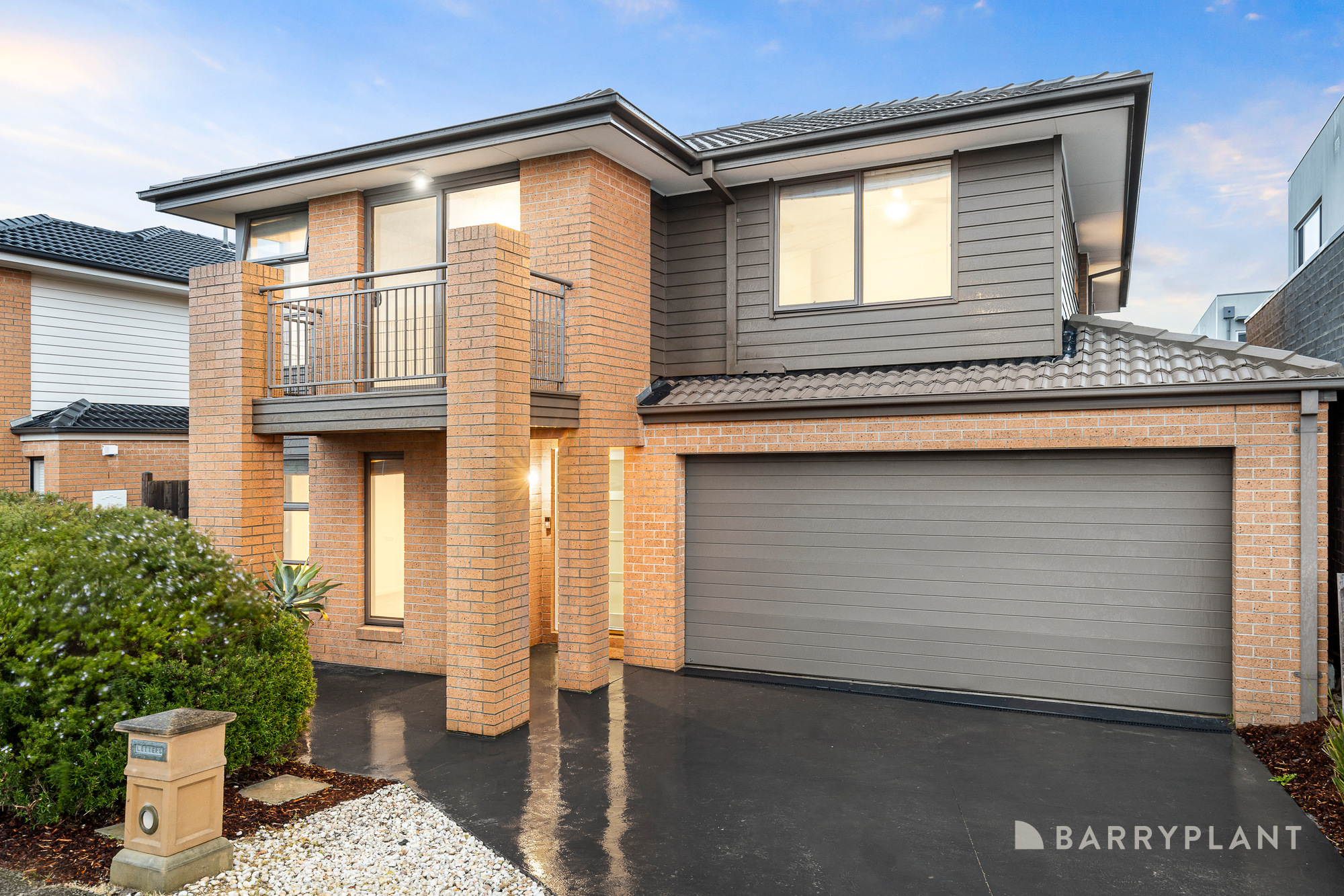 8 Swan Walk, Chelsea, VIC 3196 - Sold