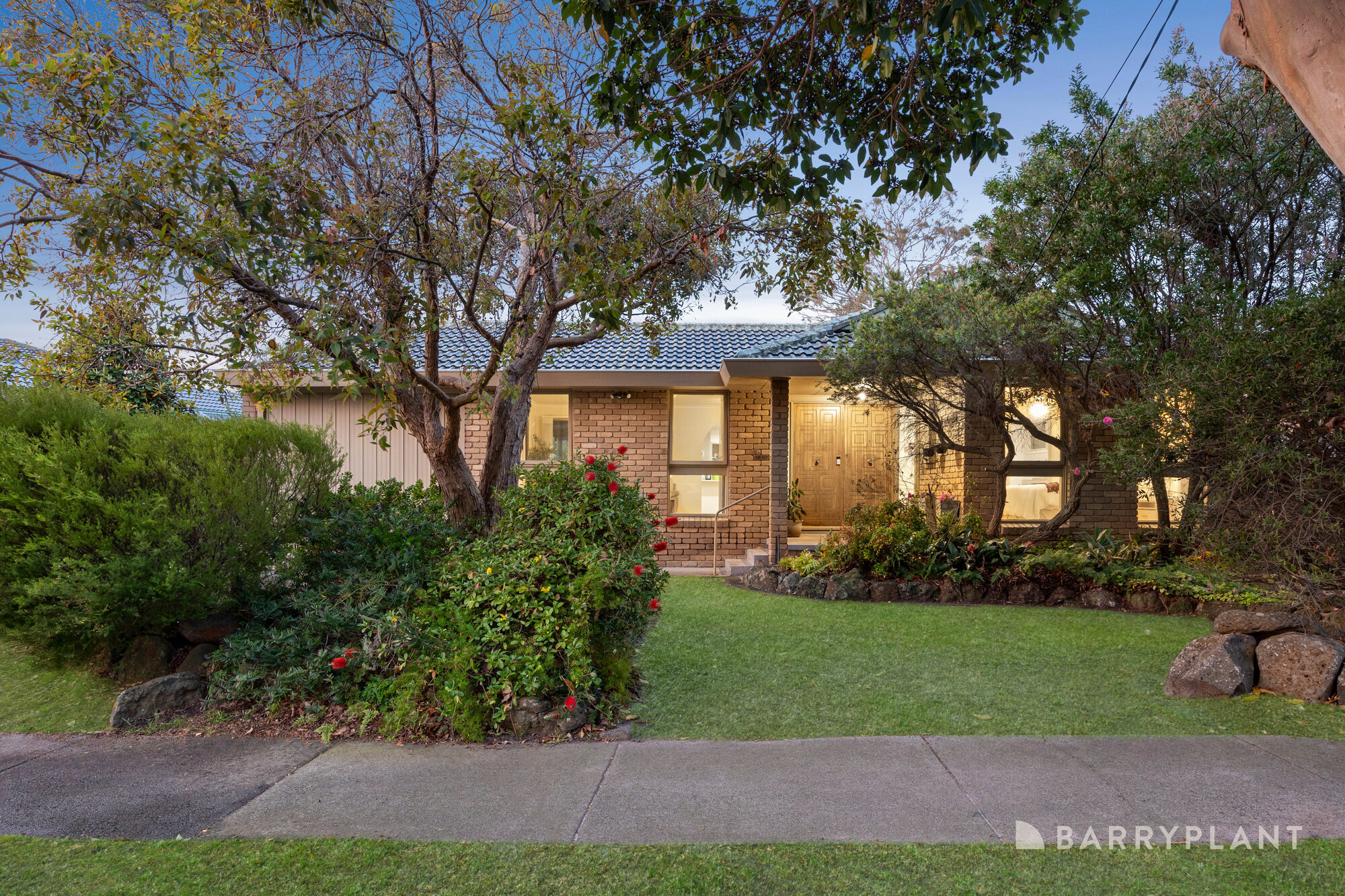 81 Village Drive, Dingley Village, VIC 3172 - Sold