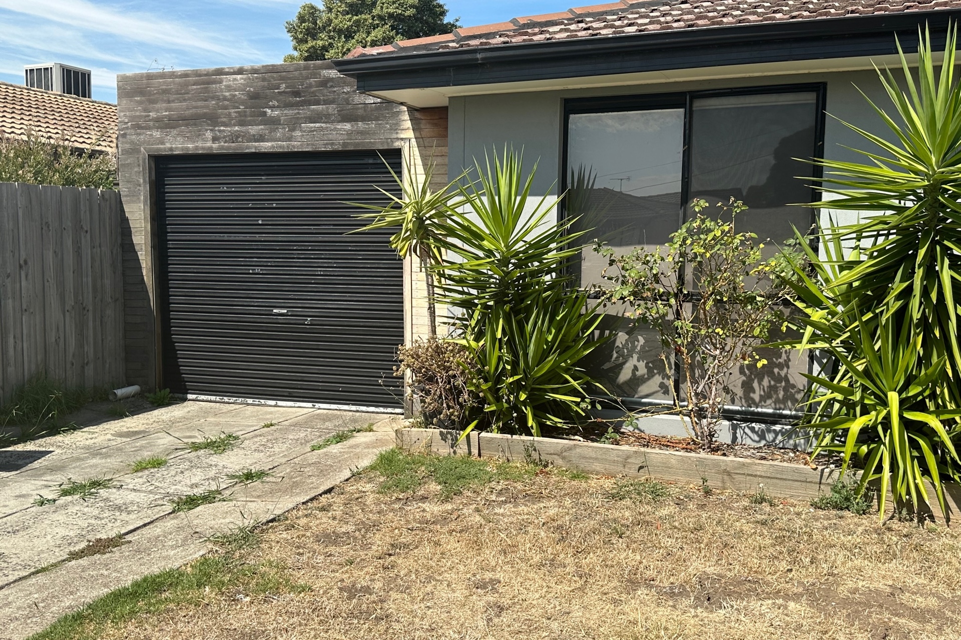 9 Darebin Court, Meadow Heights, VIC 3048 - Leased