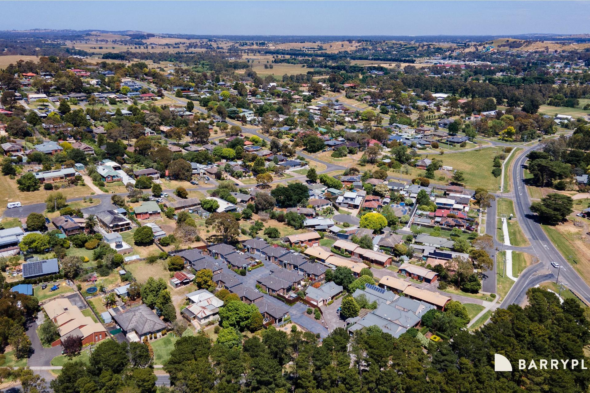 9 Ridge Road, Whittlesea, VIC 3757 - For Sale