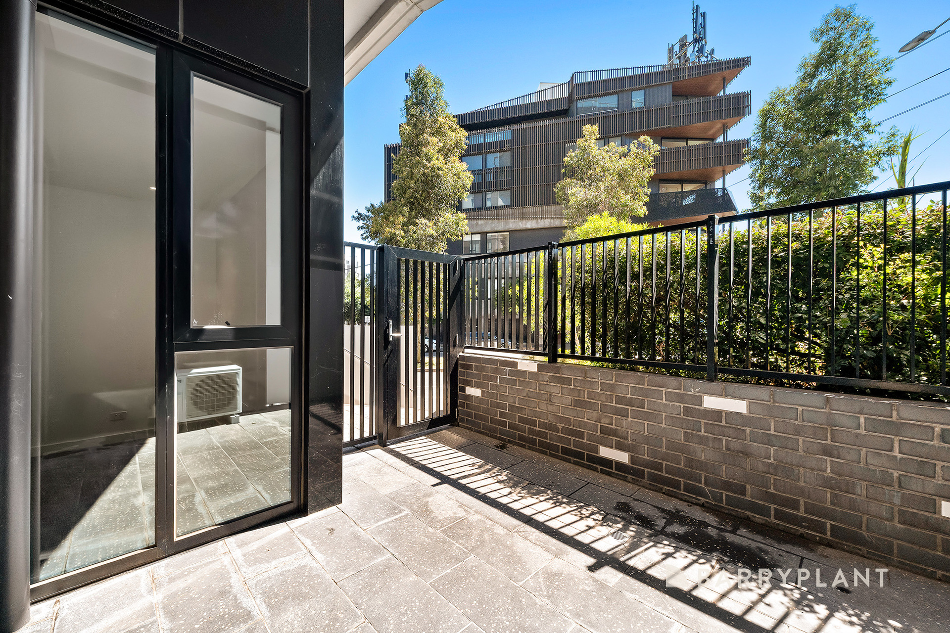 G11/9 Dryburgh Street, West Melbourne, VIC 3003 - For Sale